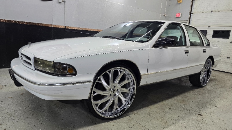 Bubble Caprice on 26-inch Forgiato wheels | Raffle Creator