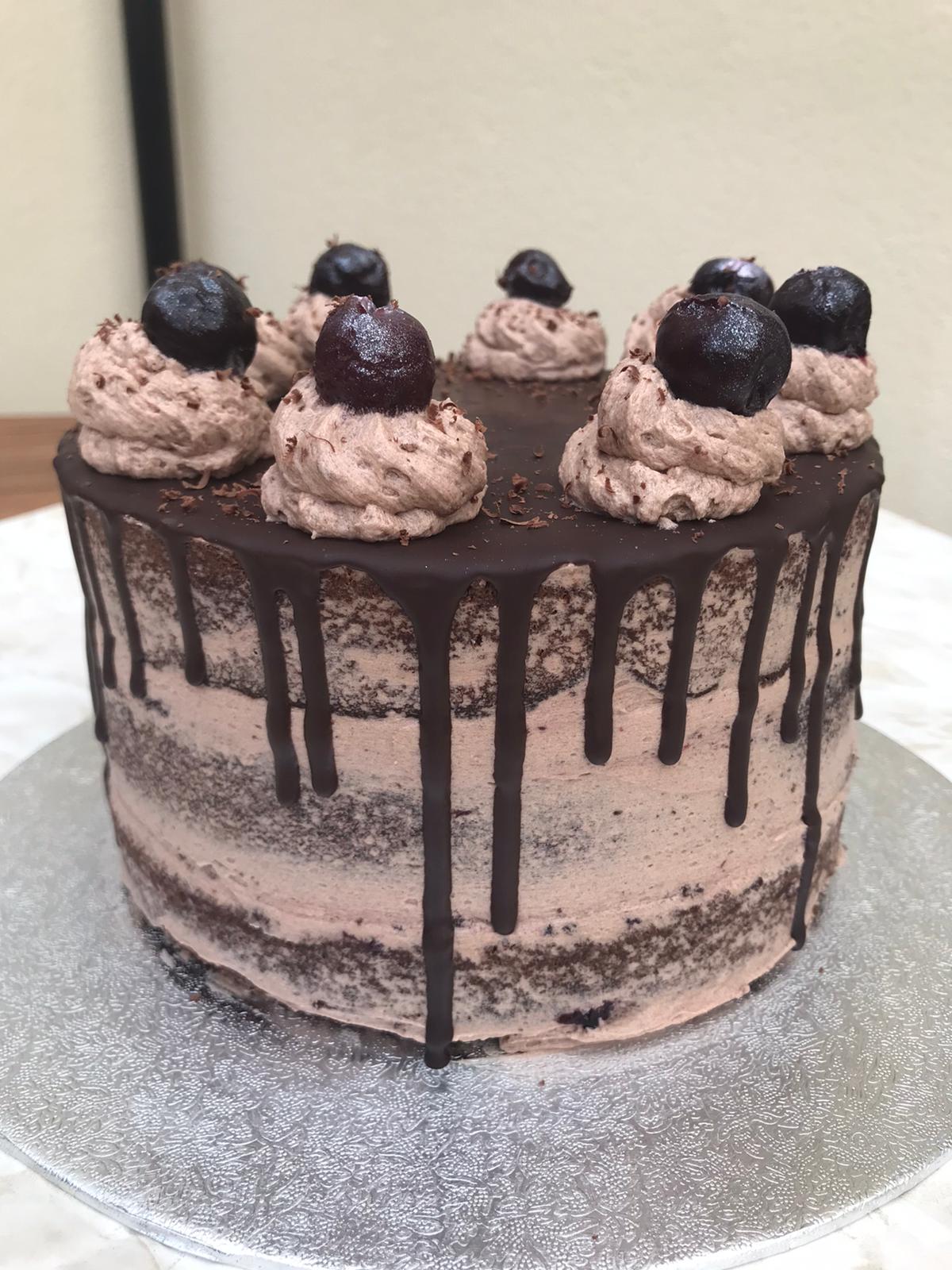 6" Drip Cake Raffle | Raffle Creator