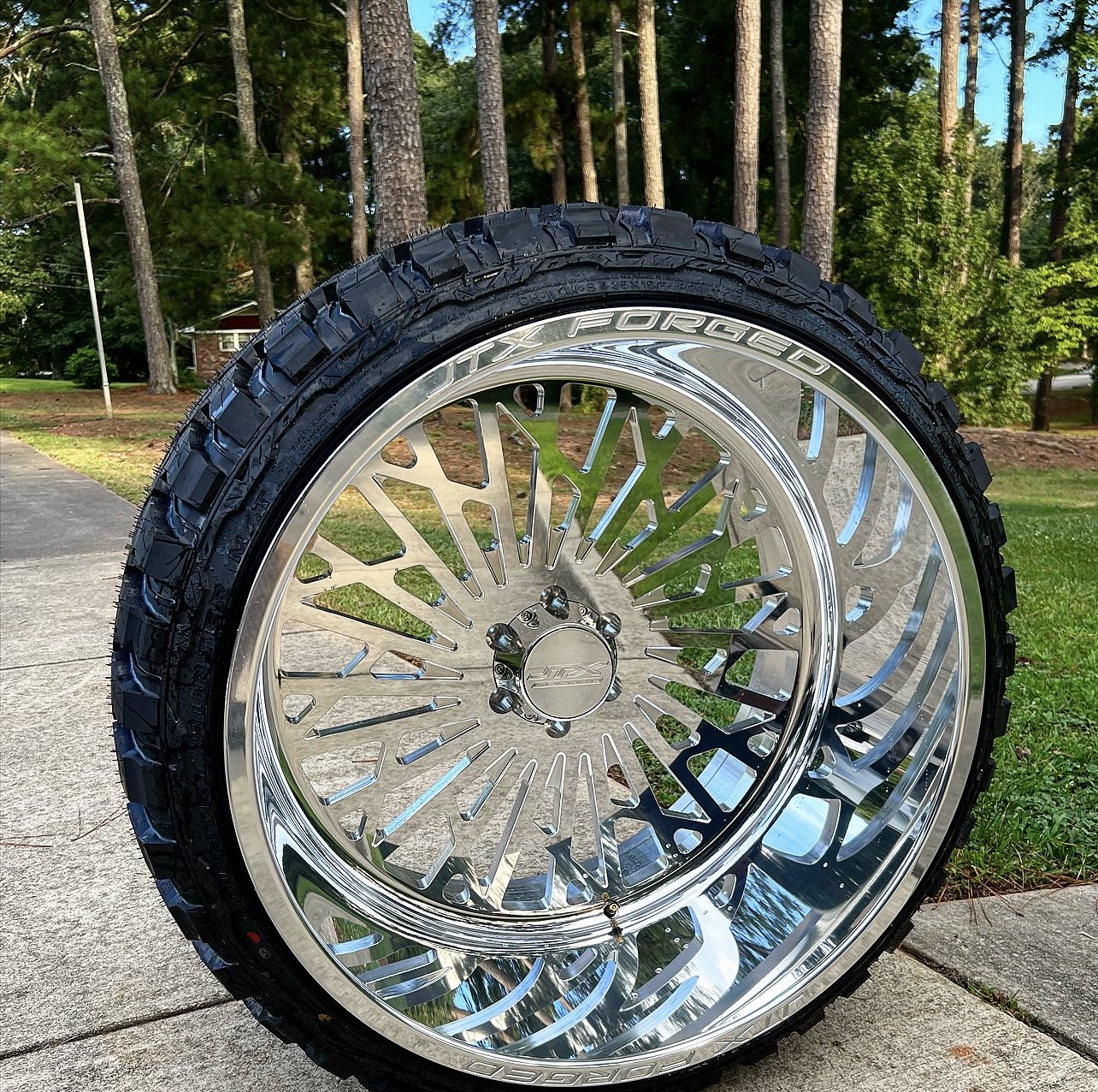 26x16 JTX Akimbo | 35x15.50 Fury's | Raffle Creator