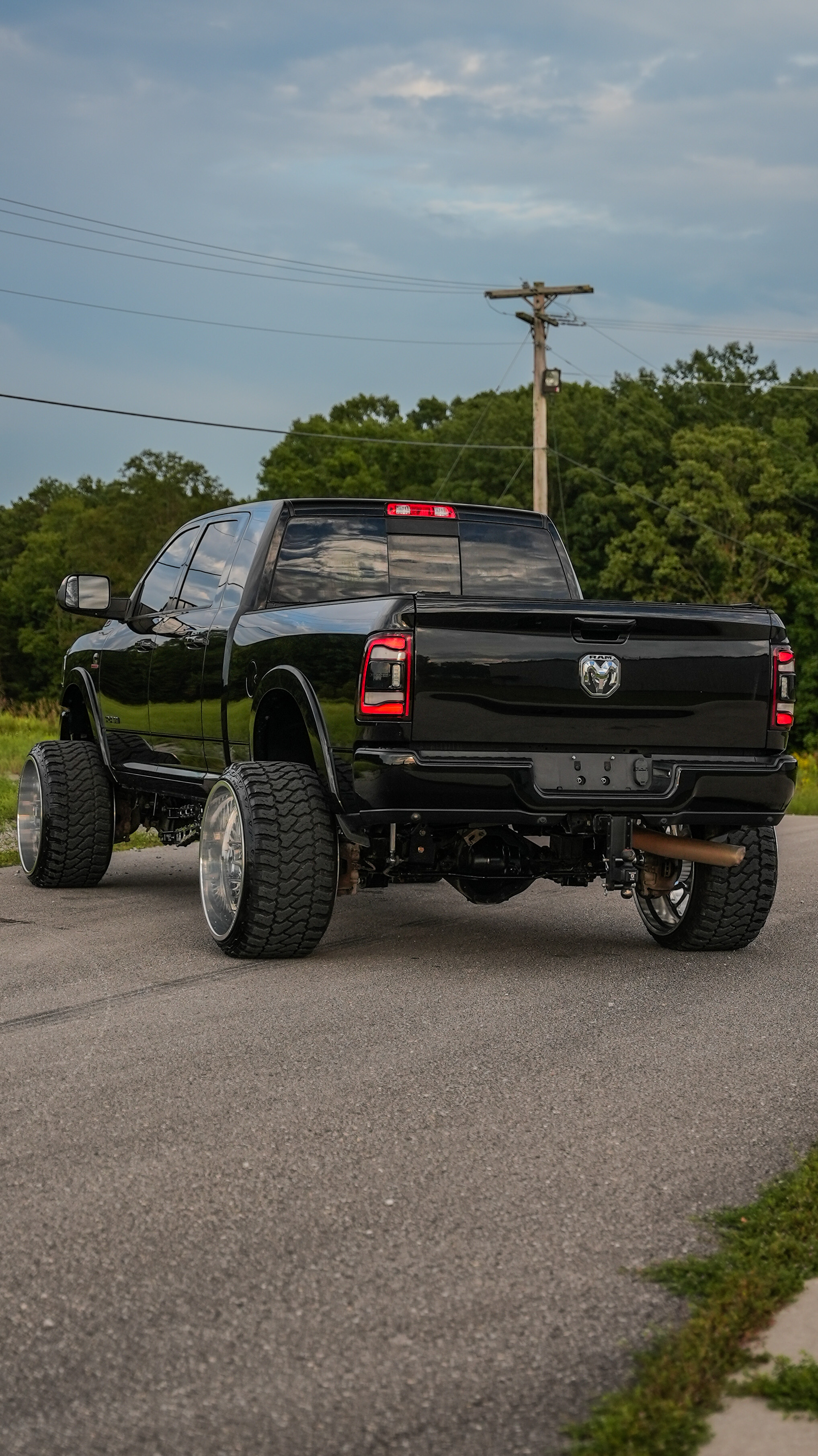 GabeFarrellProductions "Jekyll" 5th Gen Cummins Giveaway! | Raffle Creator