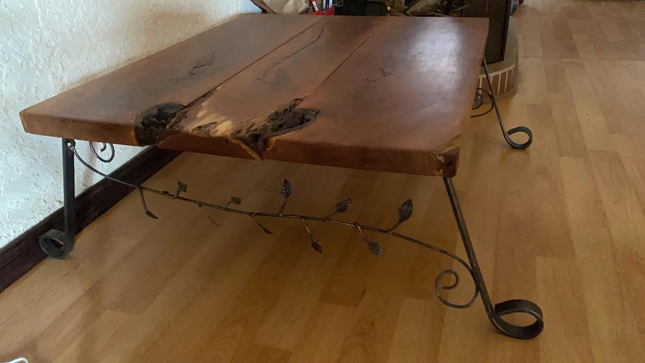 Abilene High FFA Table and Bench | Raffle Creator