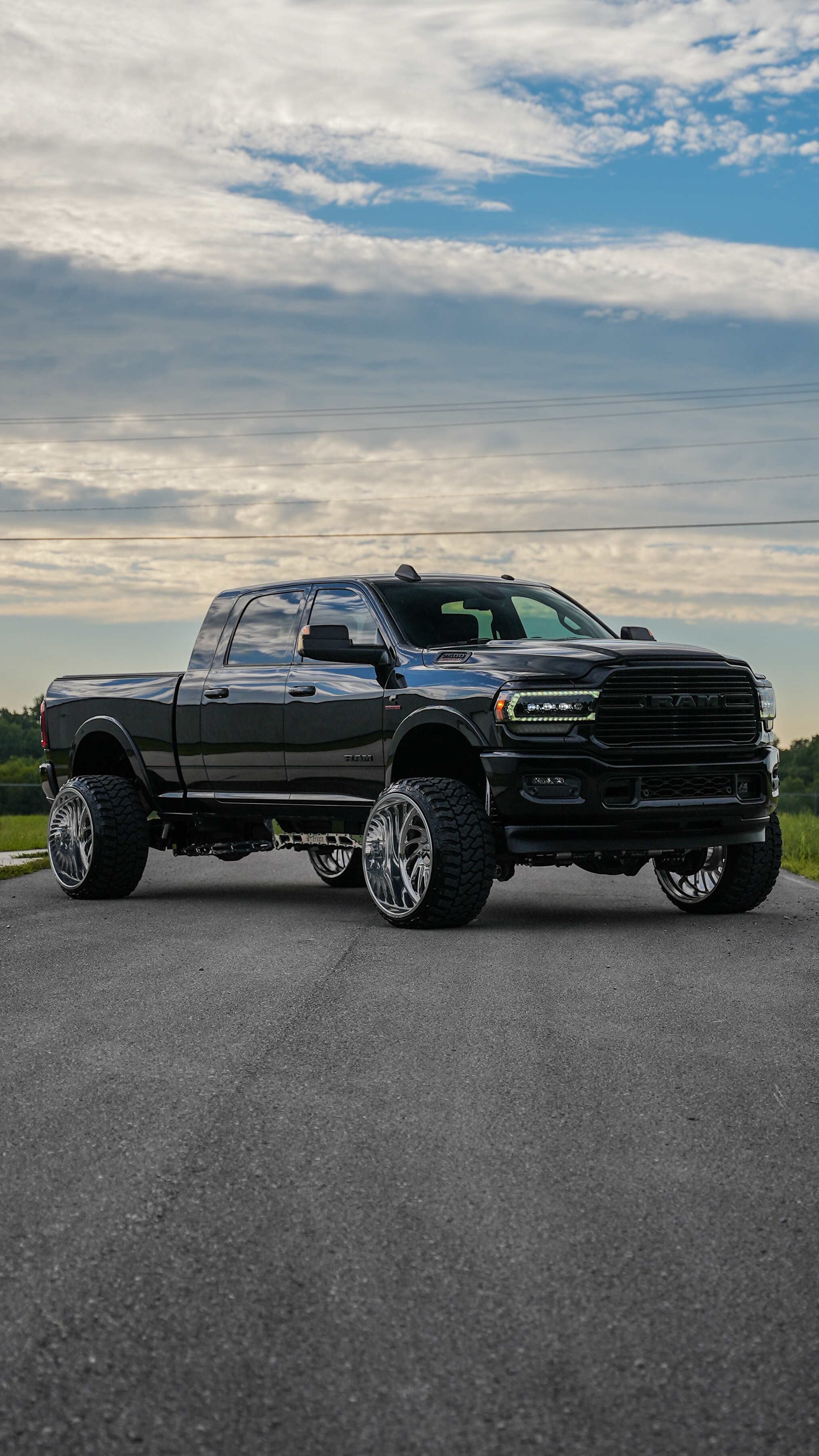 GabeFarrellProductions "Jekyll" 5th Gen Cummins Giveaway! | Raffle Creator