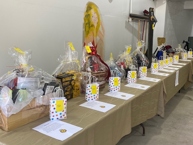 2023 Trout Creek Duck Race Raffle Creator