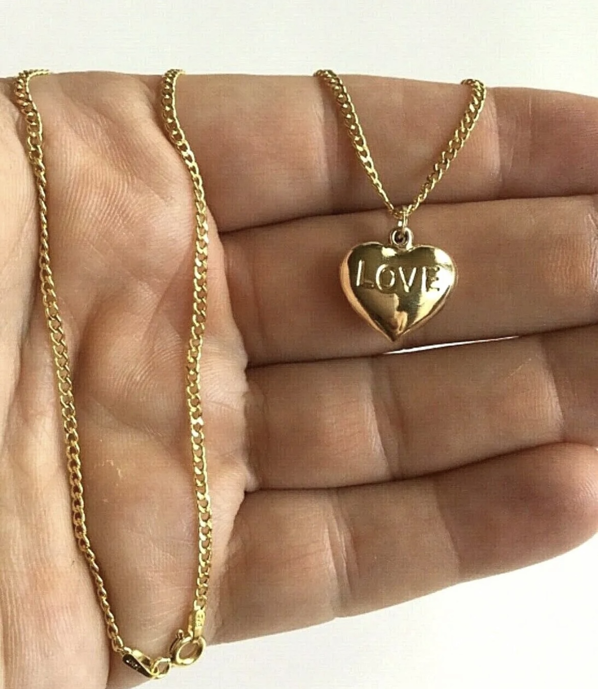 14K GOLD VALENTINES DAY HEART NECKLACE | Raffle Creator