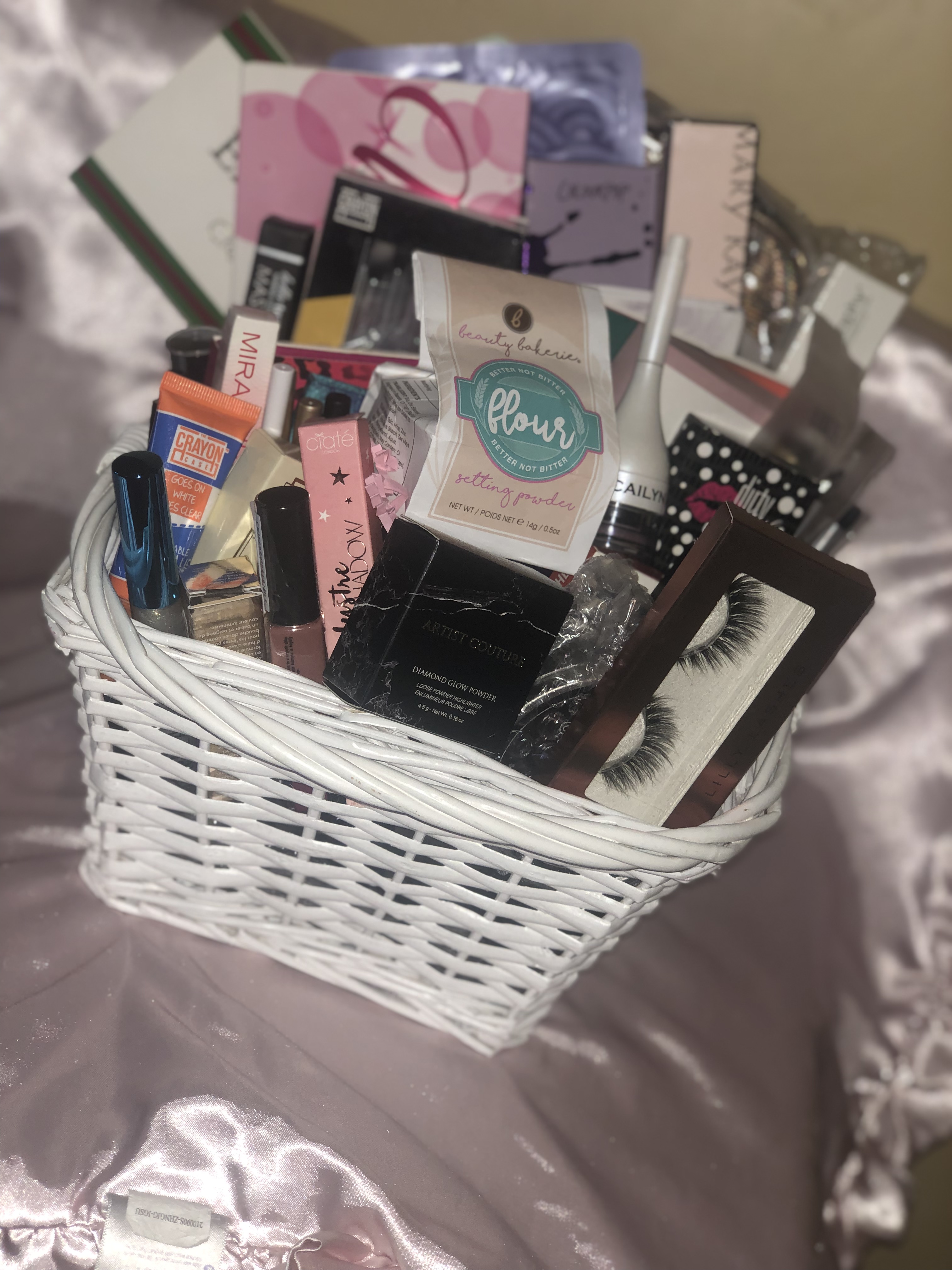 Jo’s Little Makeup Raffle | Raffle Creator