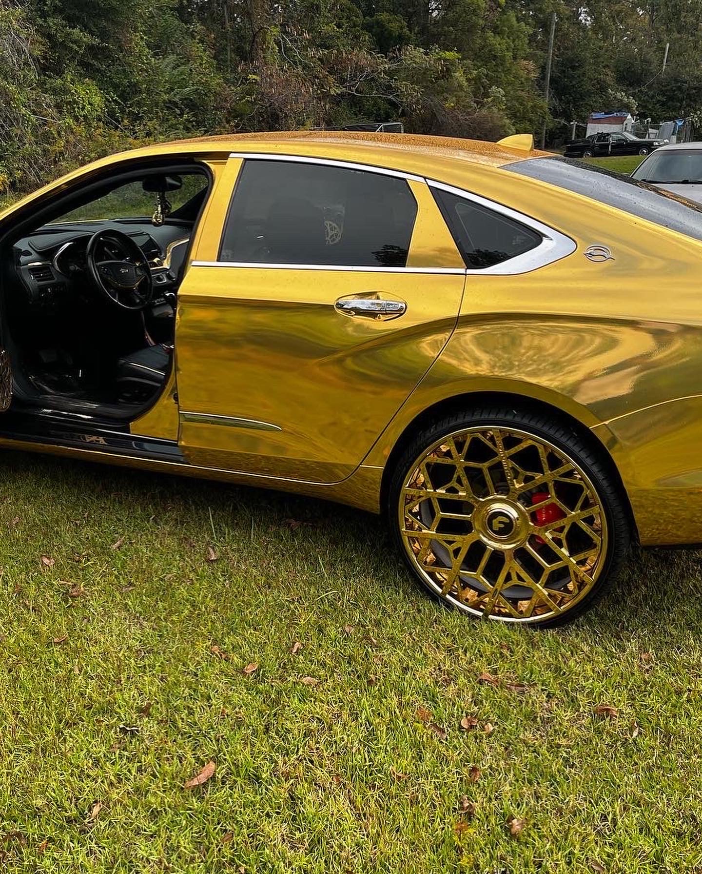 2016 "I LOVE GOLDDD" CHEVY IMPALA | Raffle Creator