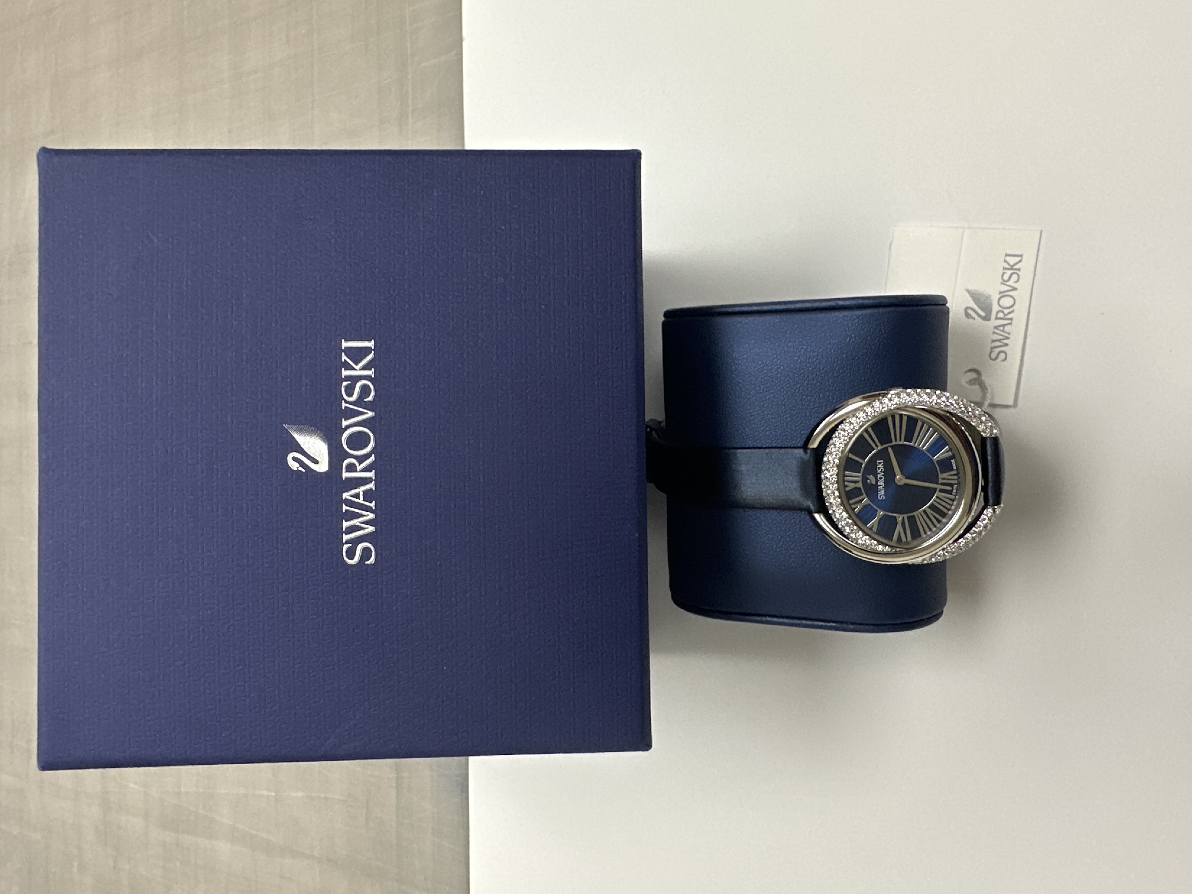 WIN A SWAROVSKI WATCH | Raffle Creator
